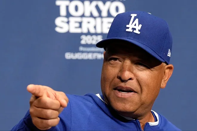 Why Dave Roberts backs off and joins the Dodgers' visit to the White House
